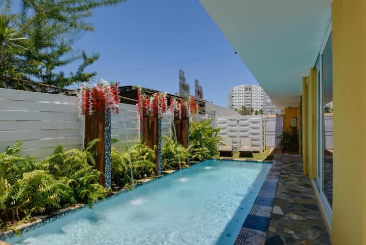 Walk To Isla Verde Beach - Puerto Rico