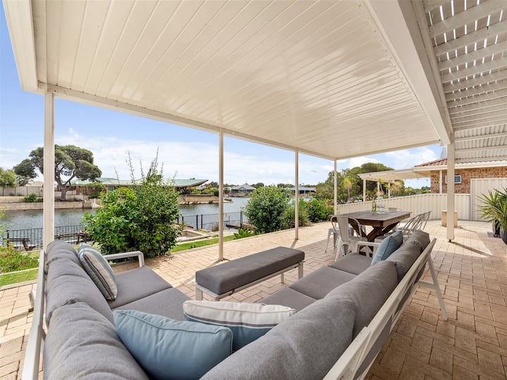 Canal View•private Jetty•pet Friendly•fire Pit - Mandurah