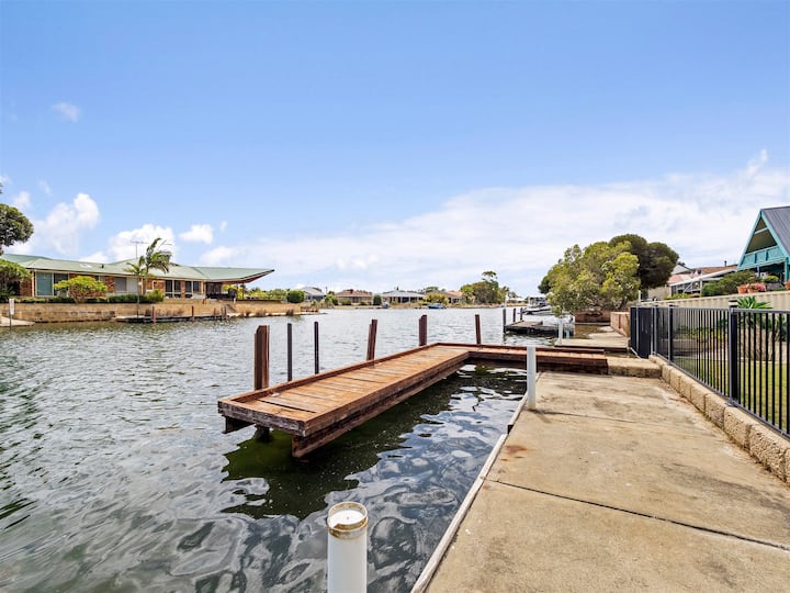 Canal View•private Jetty•pet Friendly•fire Pit - Mandurah
