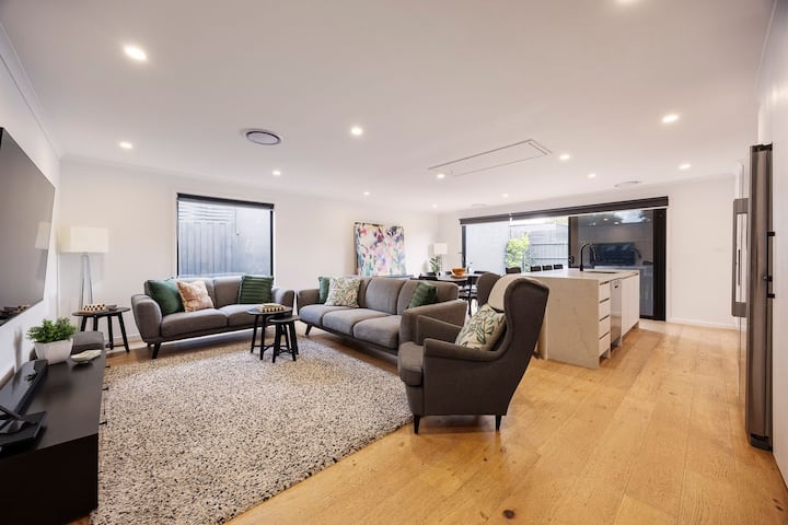 Bayside Spritz In Hampton - Australia