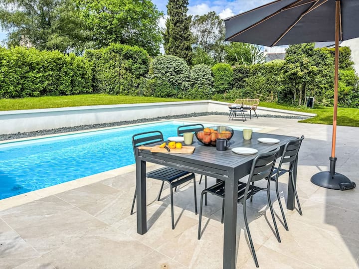 La Tour Bourgerel Avec Piscine By Interhome - Morbihan