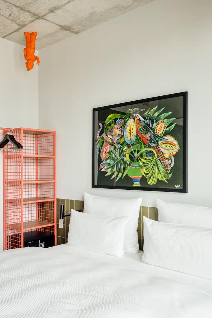 Hip Loft Near Train Station And With Rooftop Bar - Berlin