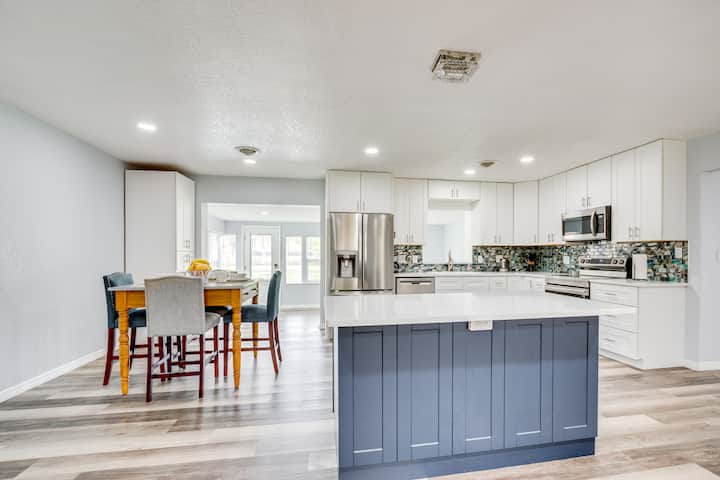 Stay & Play In Belleview: Welcoming Home W/ Yard - Gem Lake, Belleview