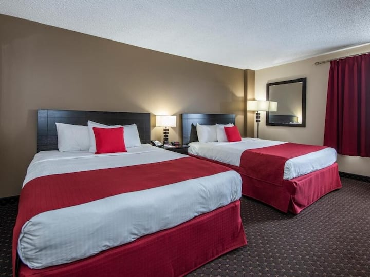 4 Family-friendly Rooms Near Local Attractions - Grande Prairie