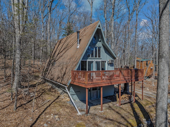 Cricket Chalet - Quiet Escape - Berkeley Springs, WV