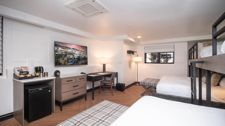 Catwalk | 2 Kings + Twin Bunks, Gravity Haus Vail - Vail, CO