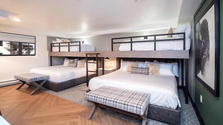 Vibrant Stay In Vail: Double Kings & Bunk Beds - Vail, CO