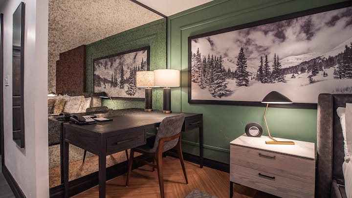 Perfect Vail Retreat With Spacious Cali King Bed - Vail, CO