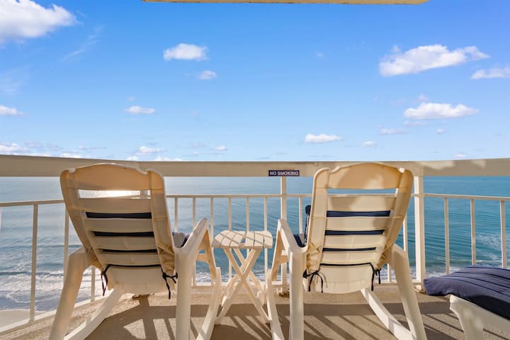 Garden City Beach Oceanfront Condo 1005 | Rising T - Garden City, SC