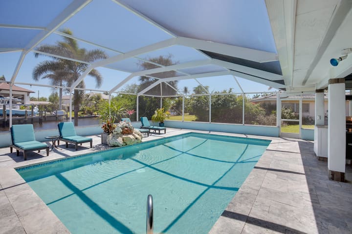 2 Mi To Beach: Canal-front Home In Cape Coral! - Sanibel Island, FL