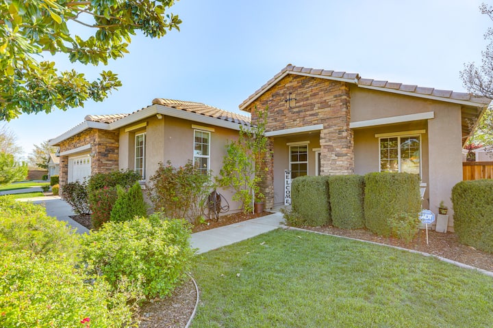 7 Mi To Dtwn: Home W/ Fenced Yard In Roseville! - Roseville, CA