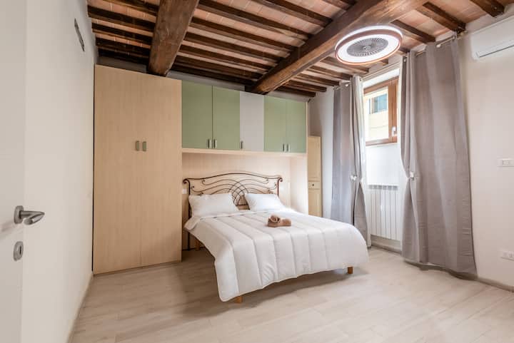 La Porta Del Palio - Siena