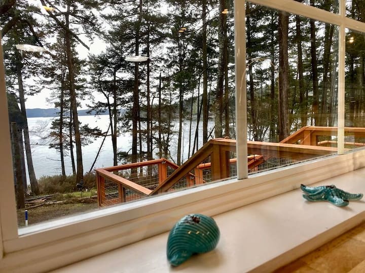 Cottage At Doe Bay - Entire Home - San Juan Islands, WA