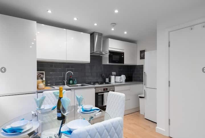 Apartment 2 Bedroom - Aylesbury