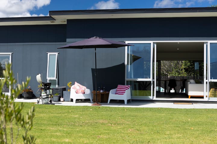 Ahipara Hideaway - Kaitaia Holiday Home - Ahipara