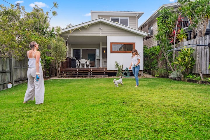 Tooway Beach House Walk To Beach & Pet-friendly - Sunshine Coast