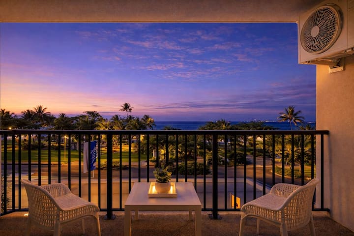 Aquarius Escape - Townsville