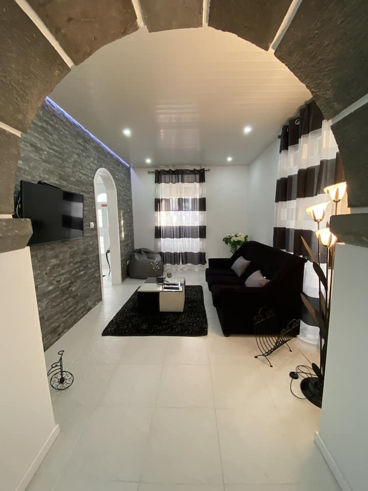 Cedar Tree House - Sete Cidades