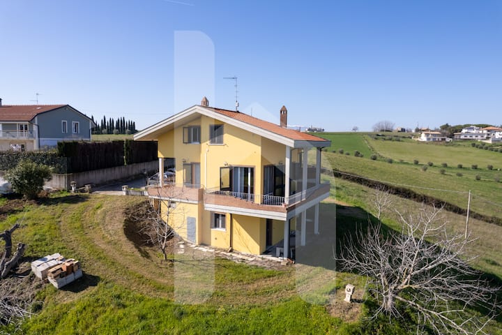 Homiday - Villa Moretti - Alba Adriatica