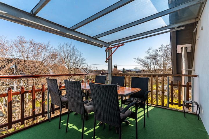Apartment 7, 4 Schlafzimmer, Balkon - Lahr