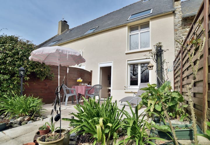 Jolie Maison 2-3 Pers Avec Jardin, Proche Plage - Cancale