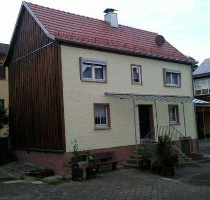 Ferienhaus In Heinrichsthal Mit Großem Garten - Frammersbach