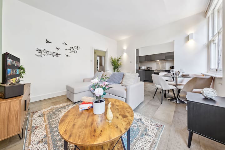 Modern Apartment Farrindgon - Central London