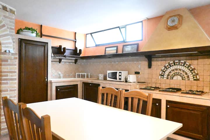 N092 - Numana, New Two-room Tavern Dx - Castelfidardo