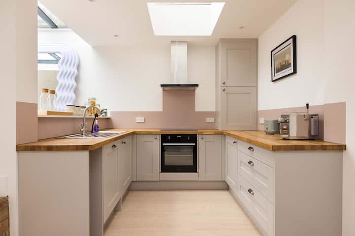 Modern 3br In New Cross – 10 Mins To Central Ldn - City of London