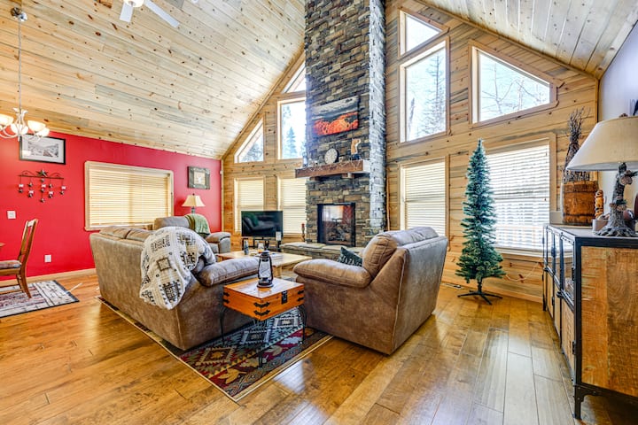 < 1 Mi To Brian Head Resort: Spacious Cabin! - Brian Head, UT