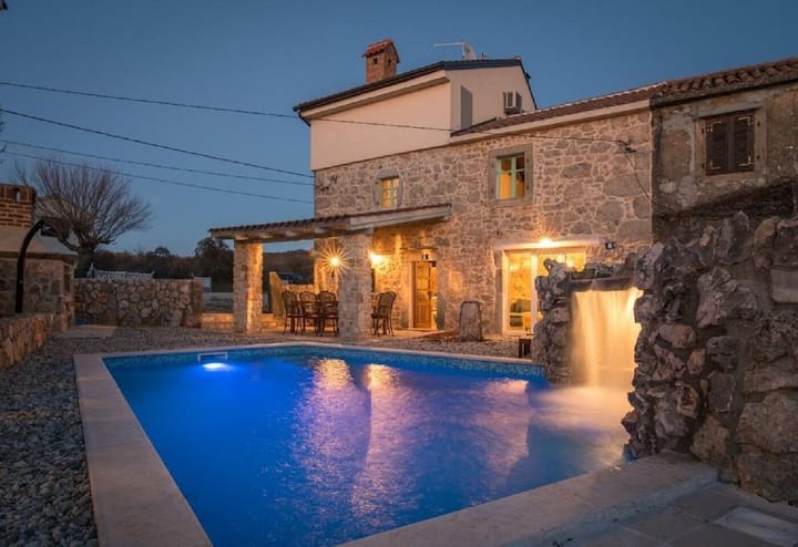 Maison Frank (109671-k1) - Krk