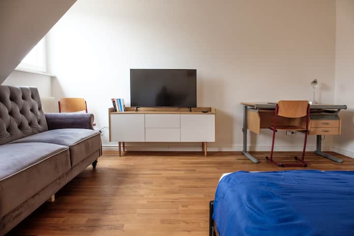 Nette Wohnung In Südweststadt - Karlsruhe