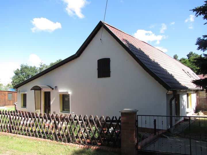 Nettes Ferienhaus In Hartmannsdorf Mit Garten,. - Schlepzig
