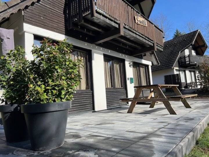 Ein Freistehendes Ferienhaus Mitten In Der Natur,. - Frankenau