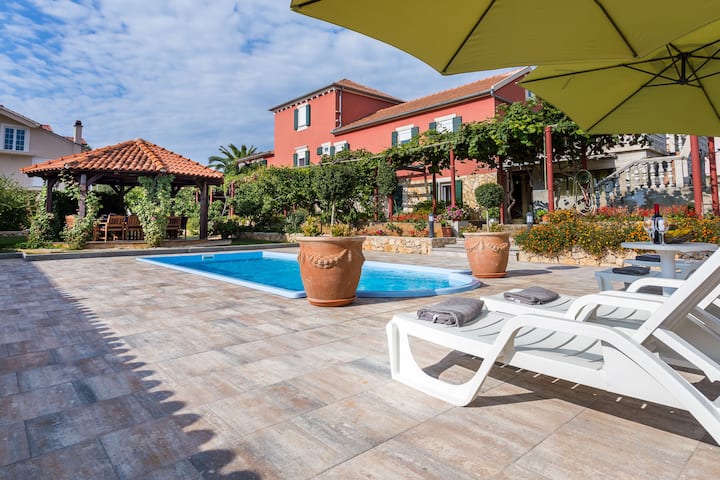 Ferienhaus Für 14 Personen In Ugljan, Dalmatien. - Dugi Otok