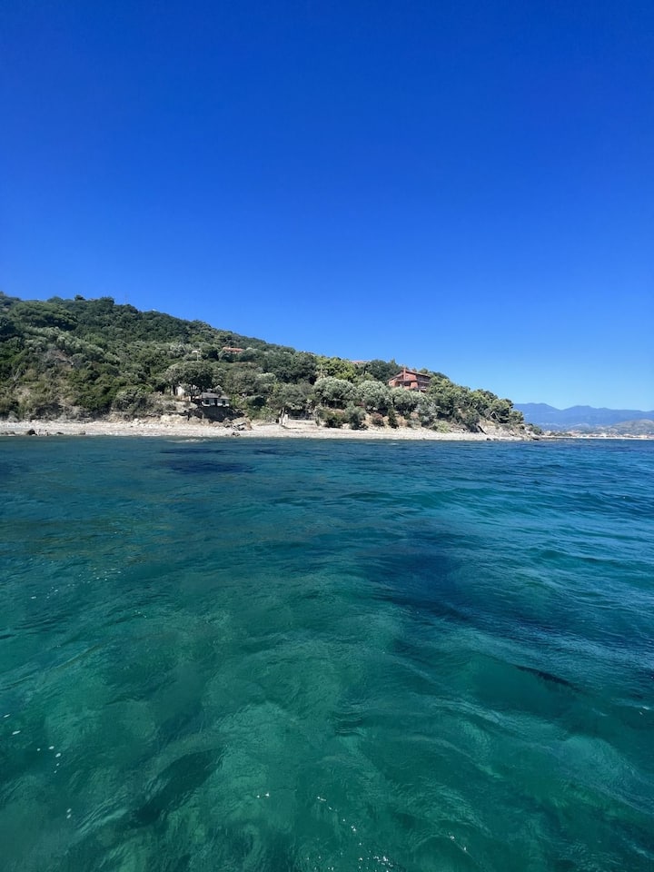 Wohnen In Traumhafter, Ruhiger Lage Am Meer - Casal Velino