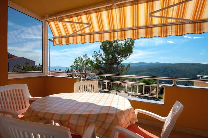 Modernes Apartment Mit Zwei Schlafzimmern - Rabac