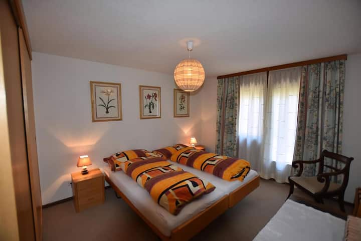 Ferienwohnung Mit Wunderschöner Aussicht - Krattigen