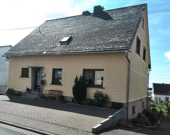 Ferienwohnung Für Die Ganze Familie Mit Hund - Bad Marienberg (Westerwald)