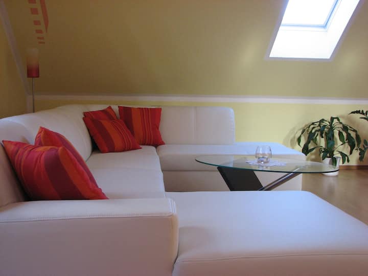 Komfortable Ferienwohnung Mit Balkon Und Blick In. - Kamenz