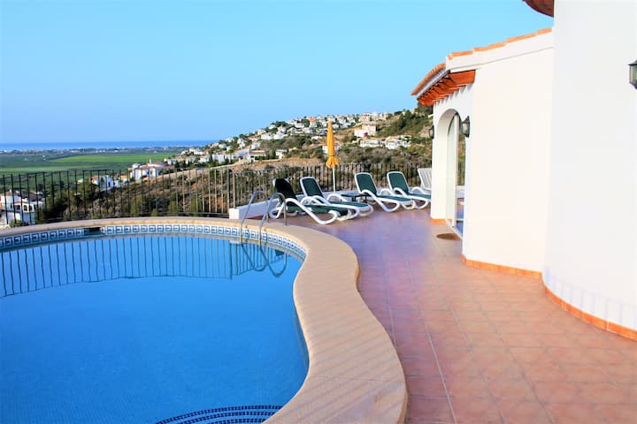 Costa Blanca Villa De La Luz Meerblick, Private. - Pego