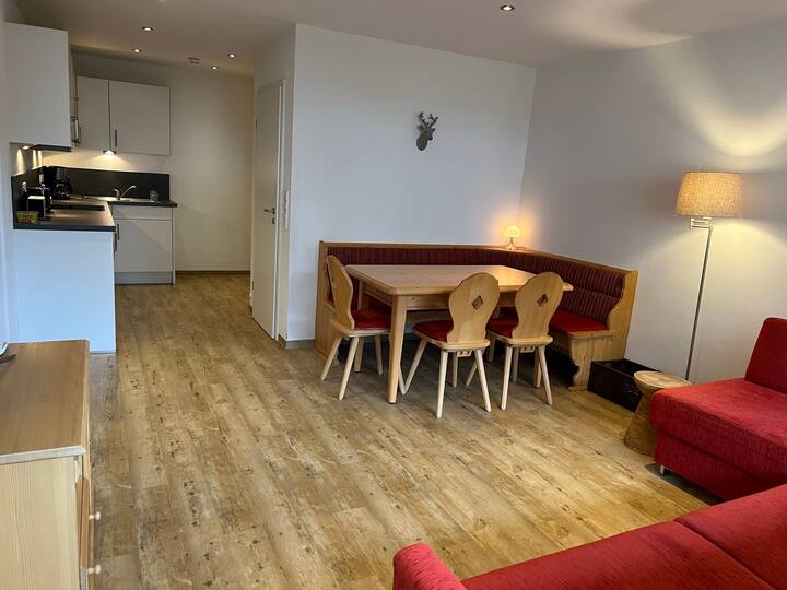 Wohnung In Mittelberg Mit Garten - Mittelberg