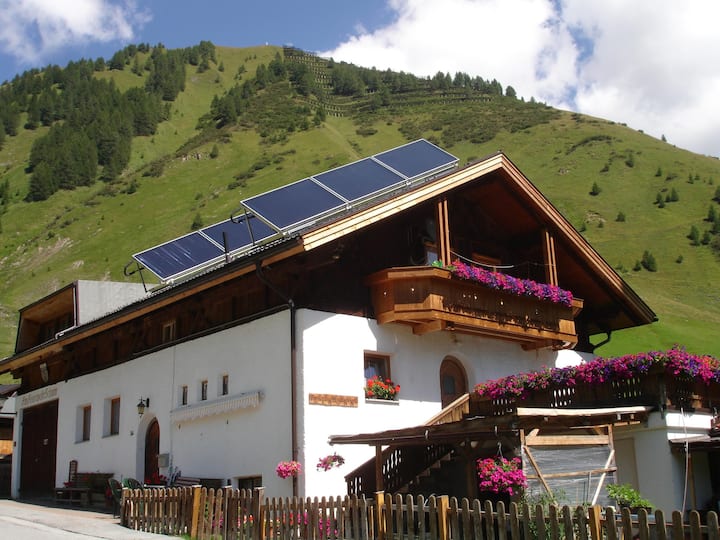 Ferienwohnung Mit Schwedenofen Und Großer Terrasse - Hintertuxer Gletscher