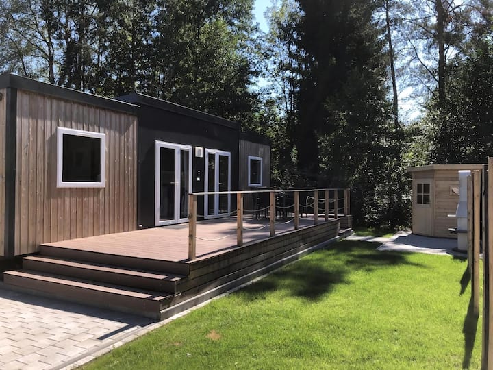Schönes Ferienhaus In Wackersdorf Mit Whirlpool. - Schwarzenfeld