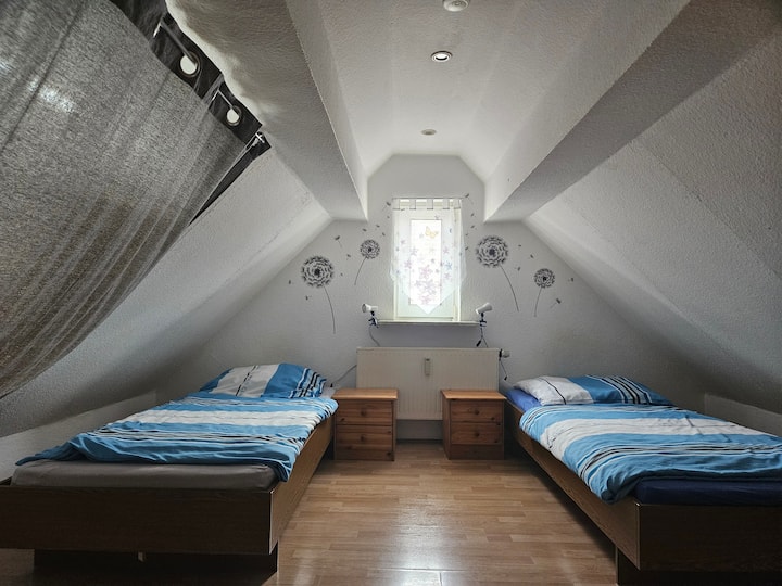 Maisonette Wohnung Im Ober Und Dachgeschoss - Friedberg (Hessen)