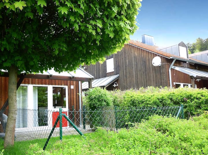 Ferienhaus Livi Mit 2 Terrassen Und 2. - Cham