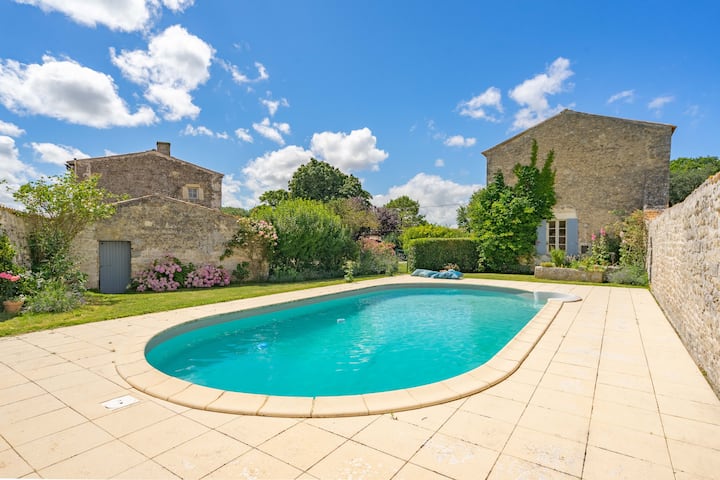 Maison De Vacances Avec Piscine - Royan