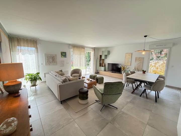 Appartement Cosy - Jardin - Piscine - Valbonne