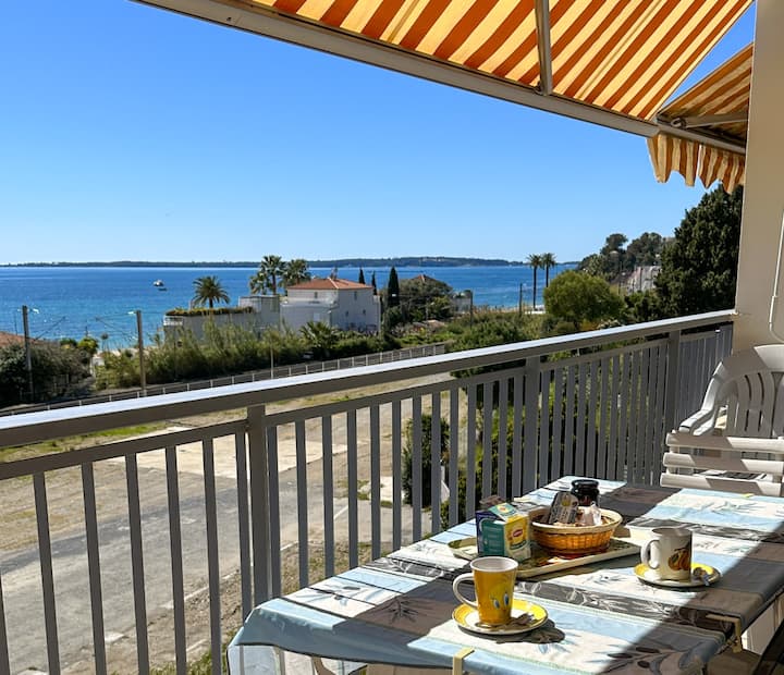 Charmant Appt Avec Balcon à 300 M De La Plage - Golfe-Juan