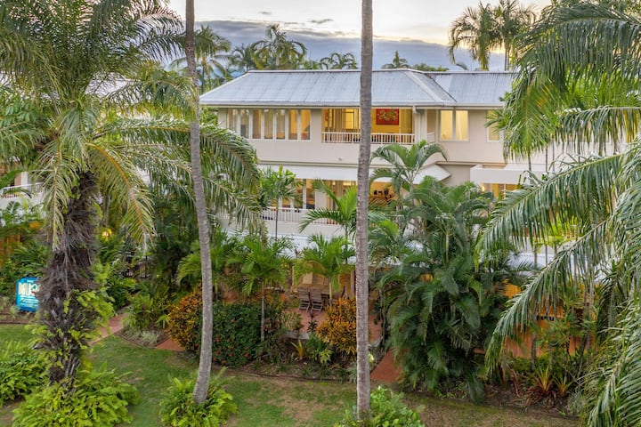 Balboa Three Bedroom Apartment - Port Douglas